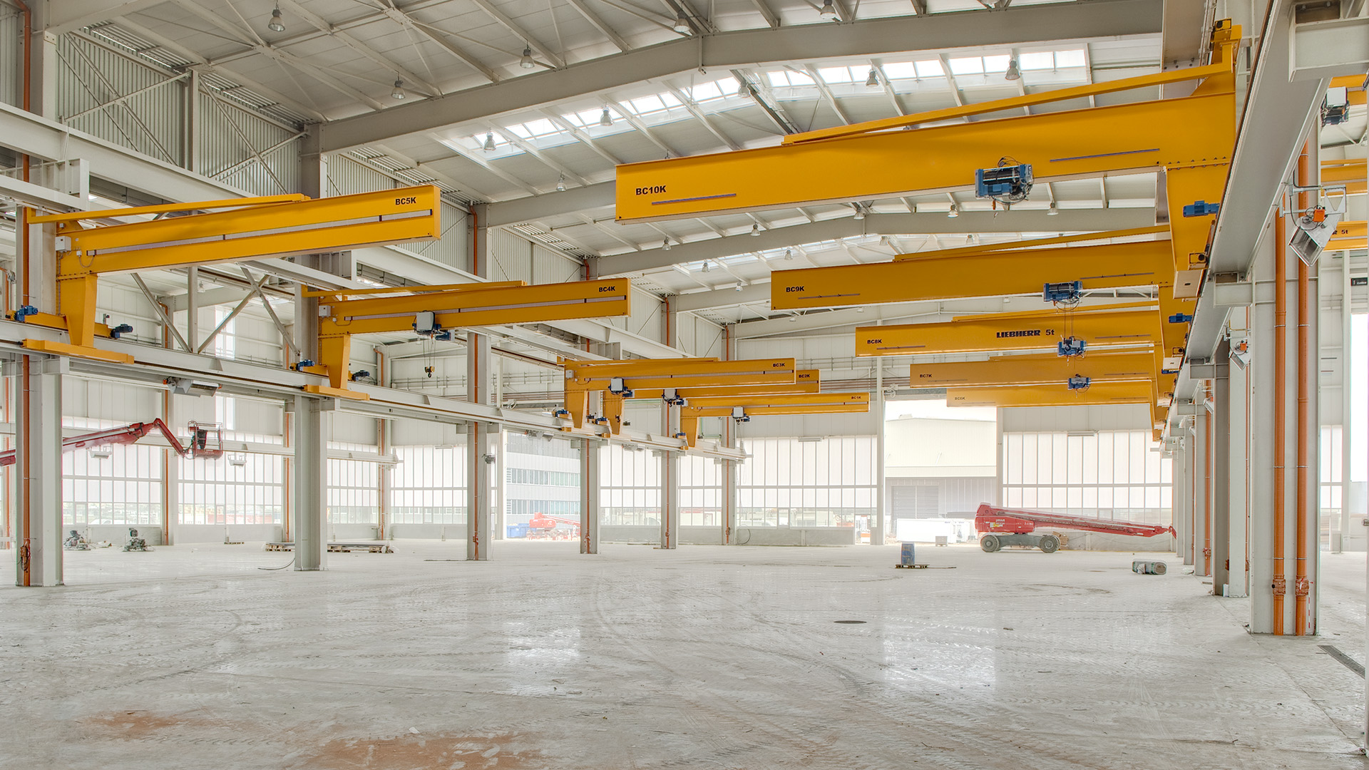 Wall-Mounted Jib Cranes | Wall-Mounted Cranes | Demag Cranes & Components